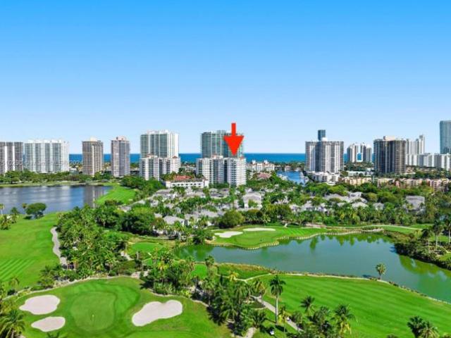 19900 E Country Club Dr #502, Aventura, FL 33180