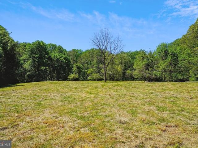 19900 New Hampshire Ave, Brinklow, MD 20862