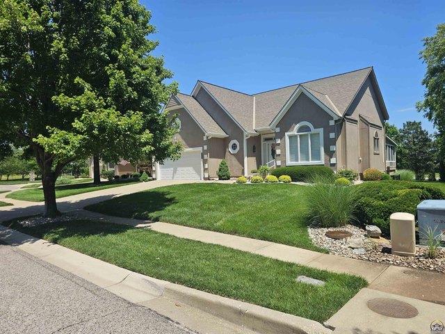 19909 W 99th St, Lenexa, KS 66220