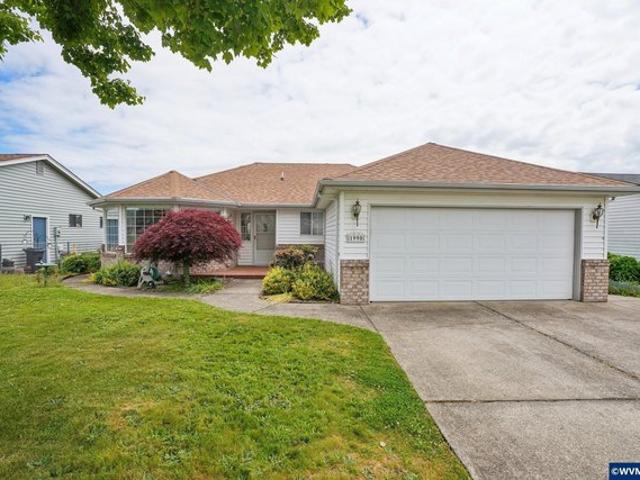 1990 Camellia Way, Woodburn, OR 97071
