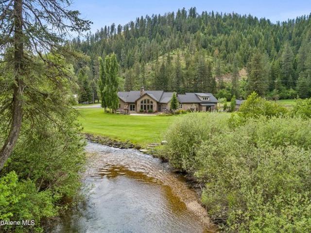 1990 S Gateway Ranch Rd, Coeur d'Alene, ID 83814