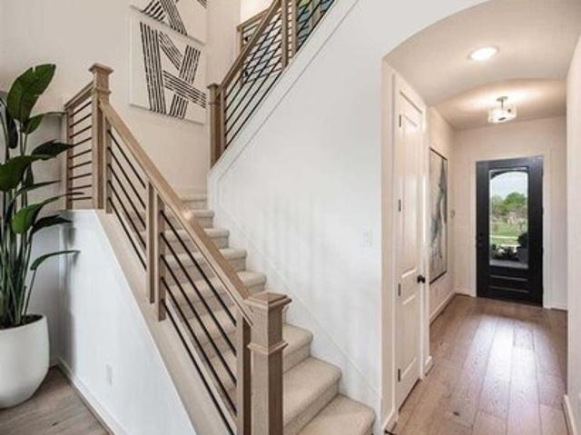 19911 Curved Steel Dr, Cypress, TX 77433