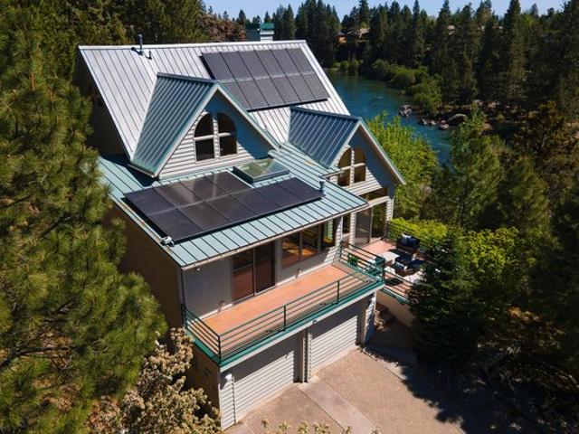 1991 NW 1st St, Bend, OR 97703