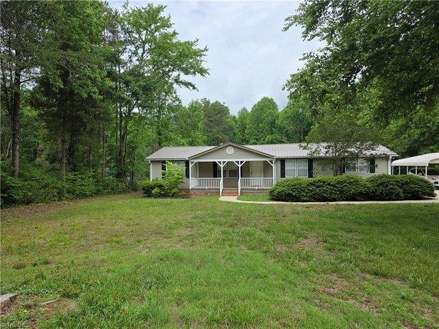 1991 Hedrick Mill Rd, Lexington, NC 27292