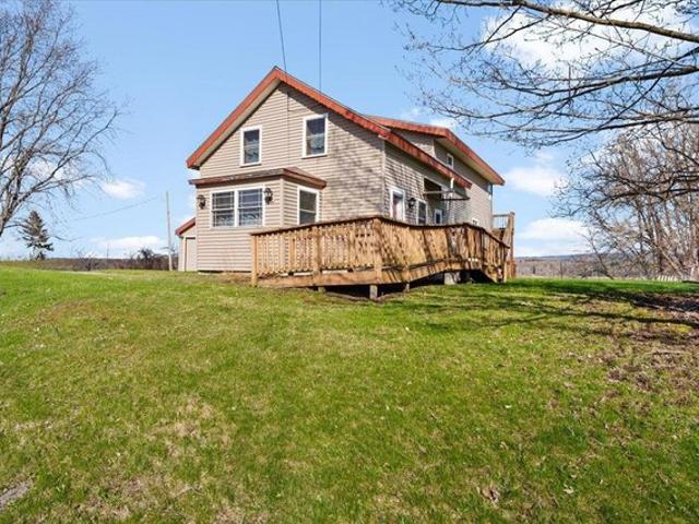 1991 Highgate Rd, Swanton, VT 05488