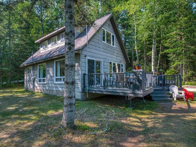 1991 Rambling Ln, Rhinelander, WI 54501