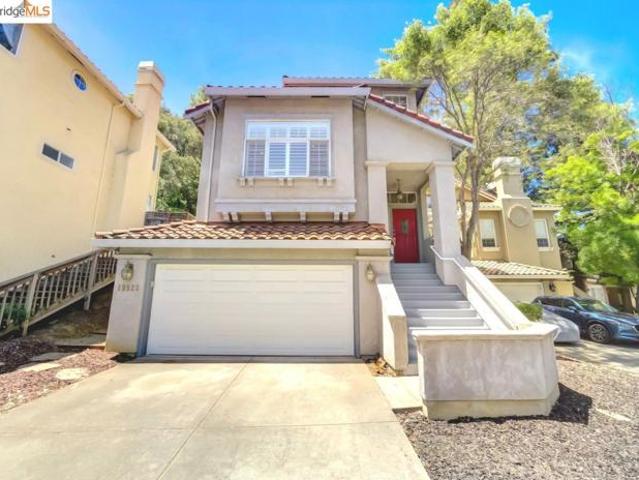 19923 Crow Creek Rd, Castro Valley, CA 94552