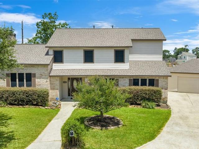 19923 January Dr, Humble, TX 77346