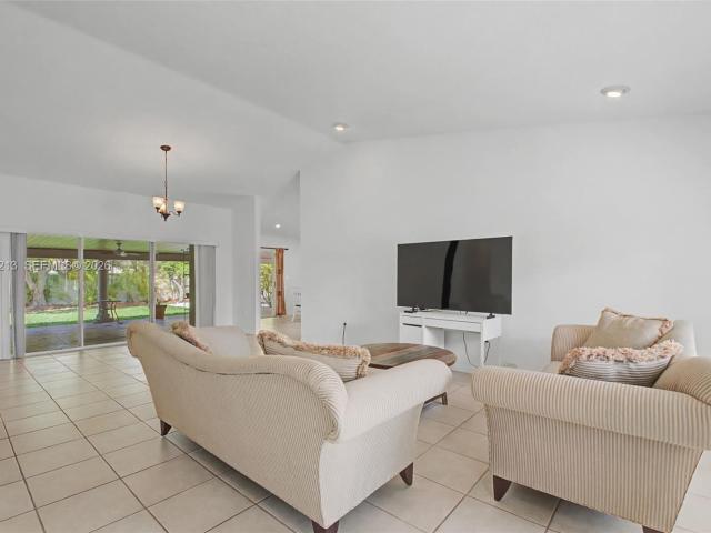 19920 Cutler Ct, Cutler Bay, FL 33189 | MLS #A11981 | Compass