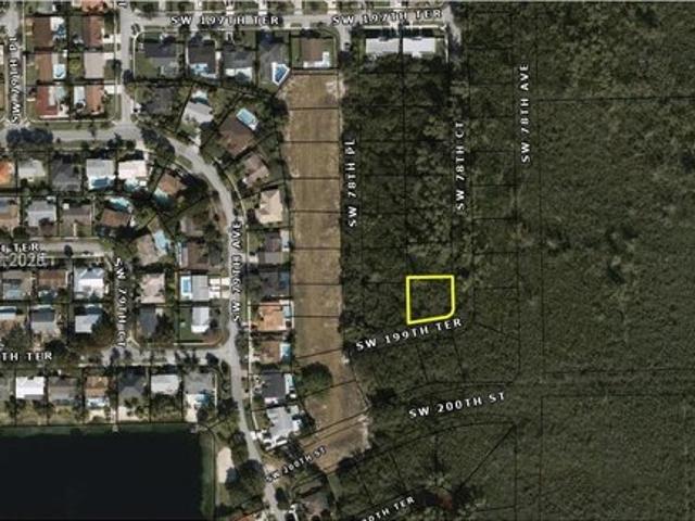 19920 SW 78th Ct, Miami, FL 33189