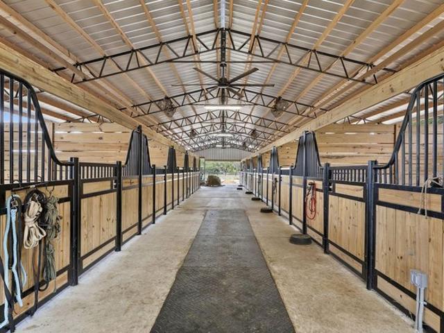 19921 Skyhawk Ln, The Acreage, FL 33470