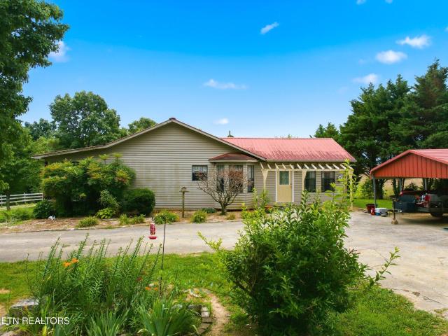 1992 Federal Rd