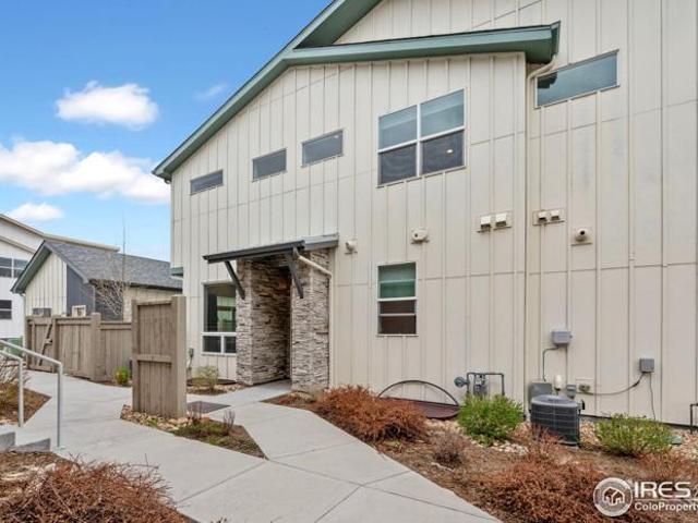 1992 Foxtail Ln #B, Lafayette, CO 80026