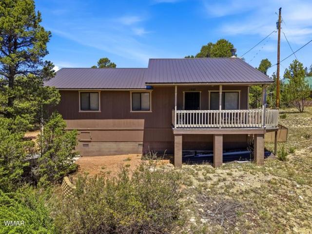 1992 Red Deer Run, Overgaard, AZ 85933