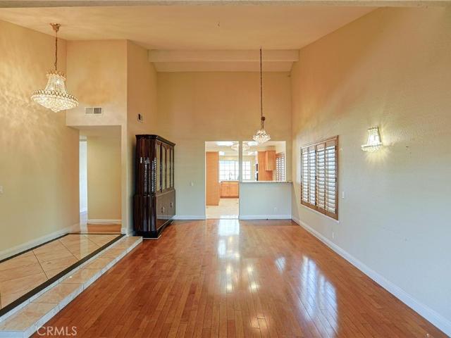 19931 Crestknoll