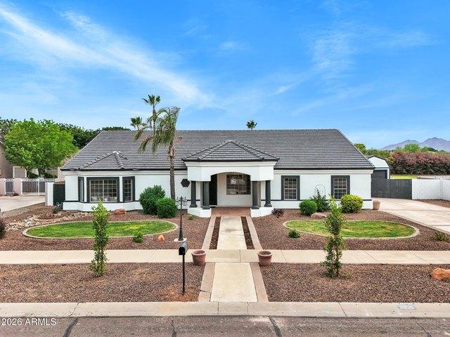 19935 E Arroyo Ct, Queen Creek, AZ 85142