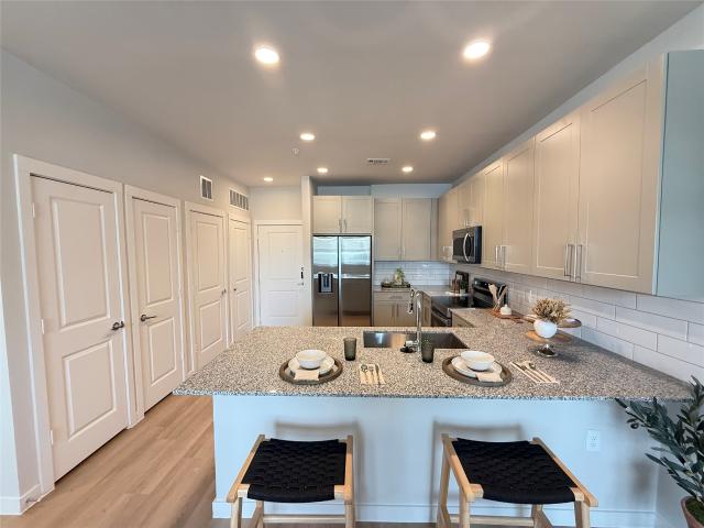 19939 Longenbaugh Rd, Unit B6325, Cypress, TX 77433 | MLS #86247 | Compass