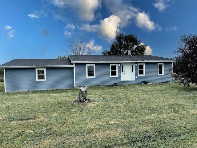 1993 E 1020 North Rd, Milford, IL 60953