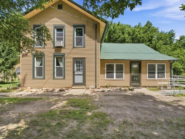1993 280th St, Letts, IA 52754