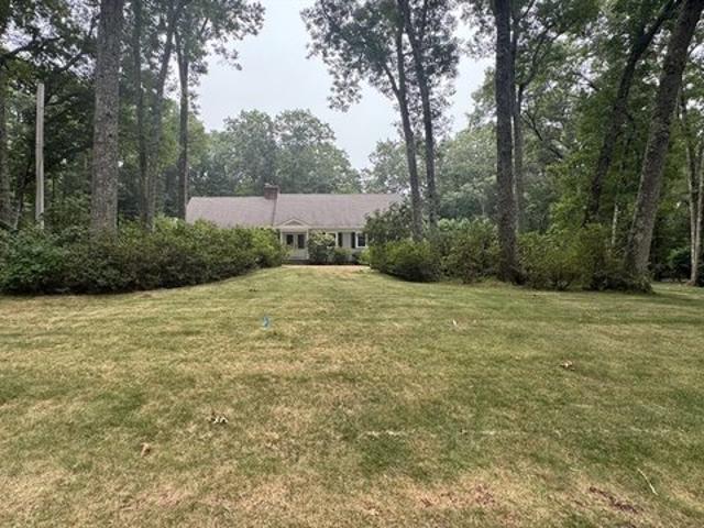 199 Country Dr, Weston, MA 02493
