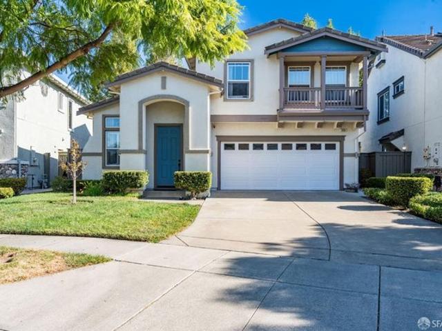199 Copper Beech Gln, Hercules, CA 94547