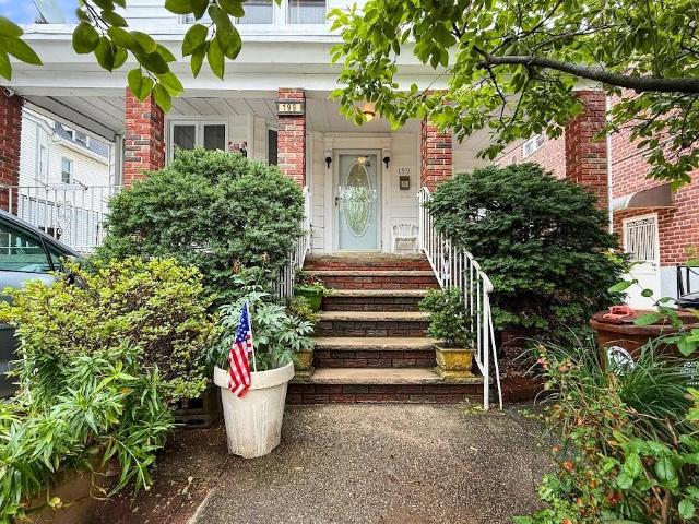 199 Bay 25th Street
