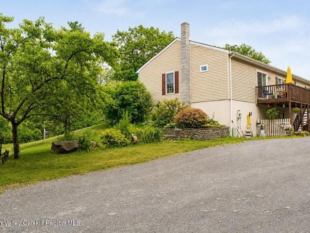 199 Echo Hill Rd, Saugerties, NY 12477