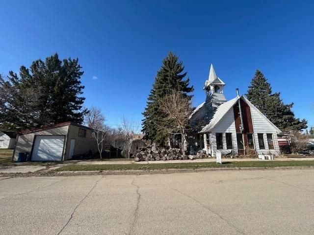 199 Main St, Willow City, ND 58384