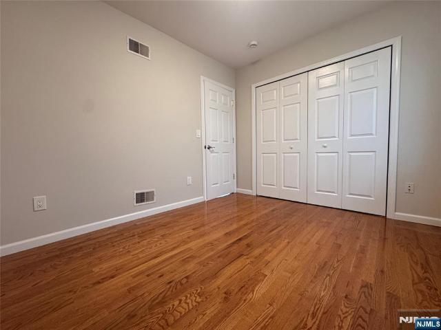 199 Maple Avenue