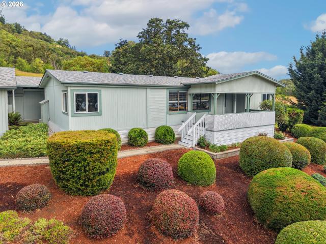199 nw cordelia ct