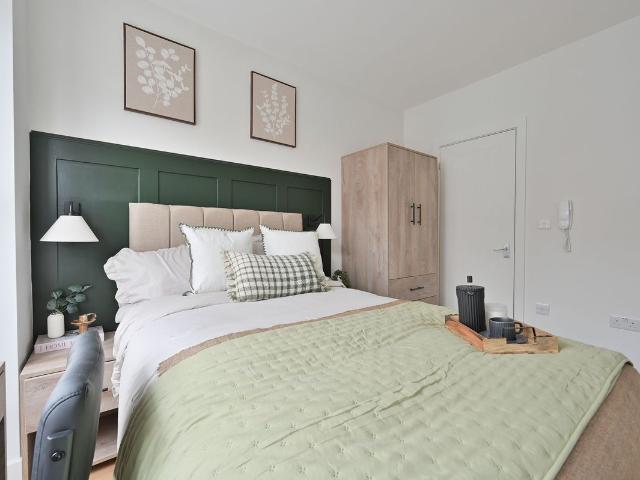 199 Sandringham Road, Watford WD24, 1 bed property to rent, £995 pcm | PrimeLocation