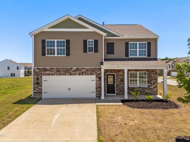 199 Pecan Grove Ln, Fuquay Varina, NC 27526