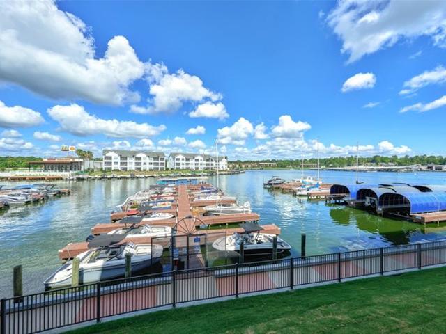 199 Waterpoint Ct Unit 104, Conroe, TX 77356