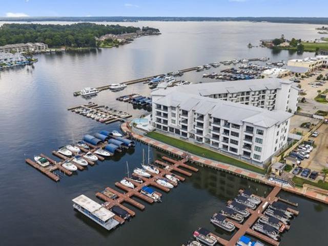 199 Waterpoint Ct Unit 202, Conroe, TX 77356