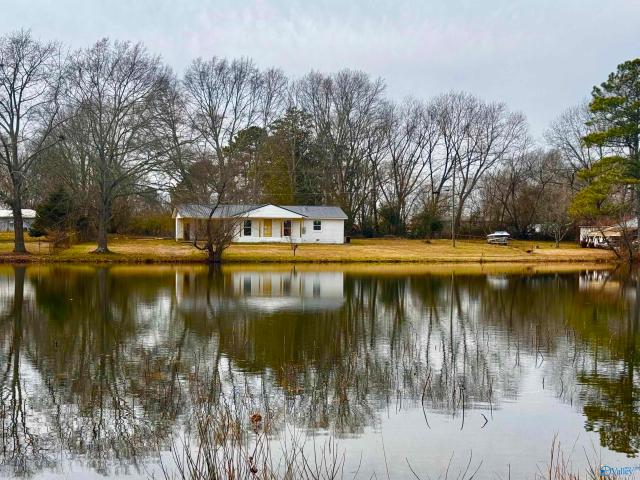 199 Twin Lakes Drive