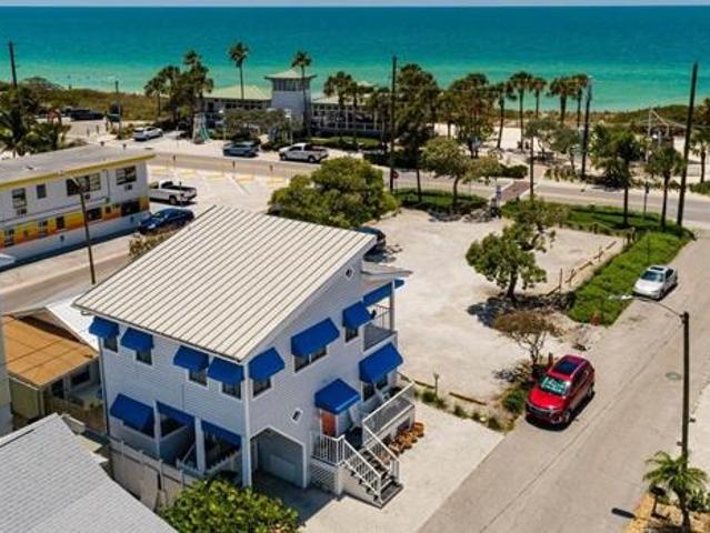 19 80th Terrace, Treasure Island, FL 33706