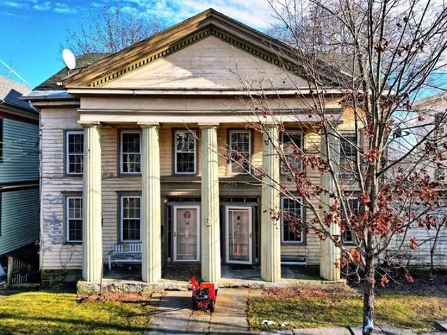 19 21 S Franklin St, Athens, NY 12015