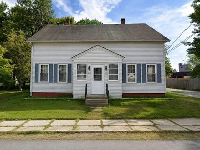 19 21 St E, Winchendon, MA 01475