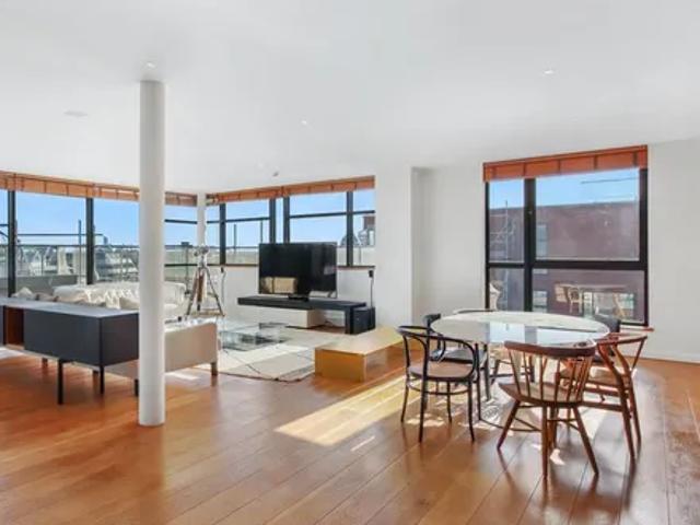 19 22 Trevor Place, London, SW7 1EA, United Kingdom | 4 bed apartment for rent #125162109 | Rentberry