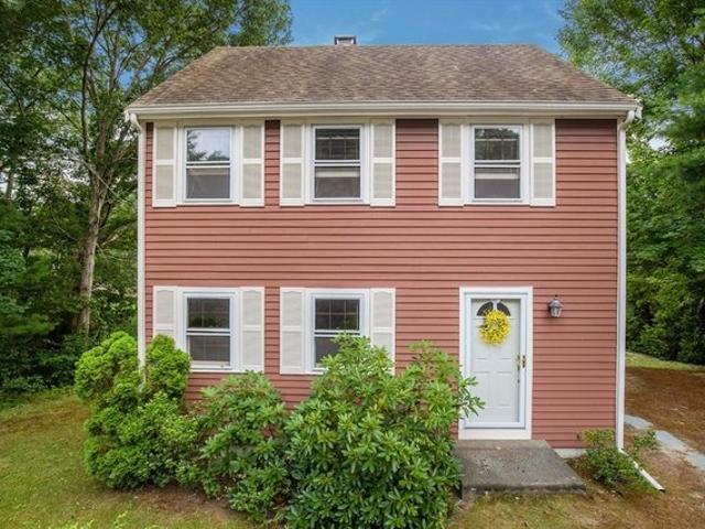 19 Tall Pines Rd, Plymouth, MA 02360