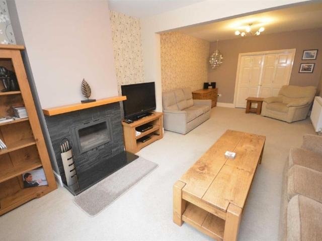 19 Thorncliffe Avenue, Matlock, Darley Dale, DE4 2HU