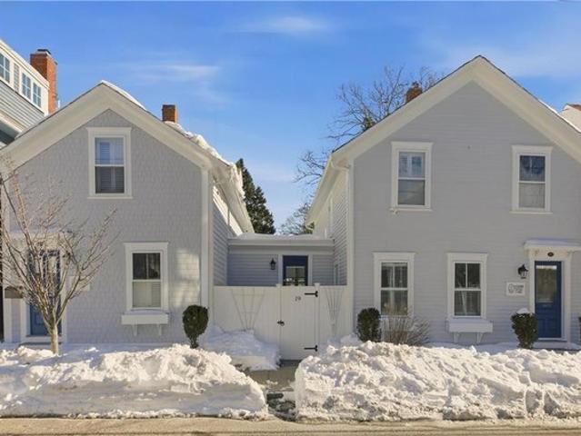 19 Third St, Newport, RI 02840