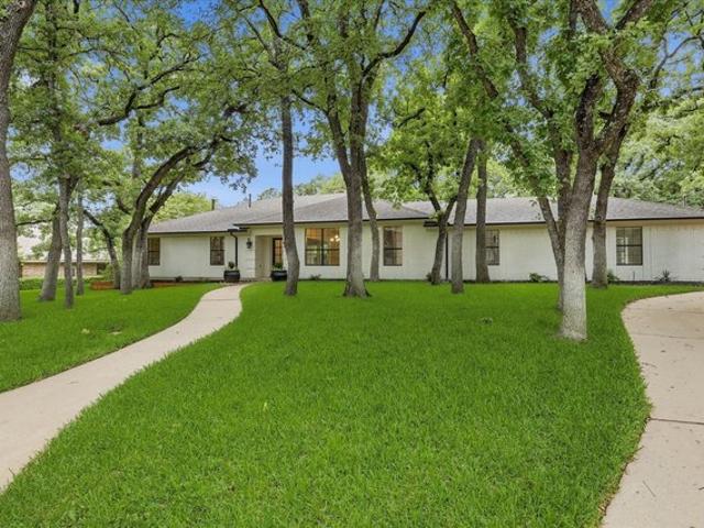 19 Timbergreen Cir, Denton, TX 76205