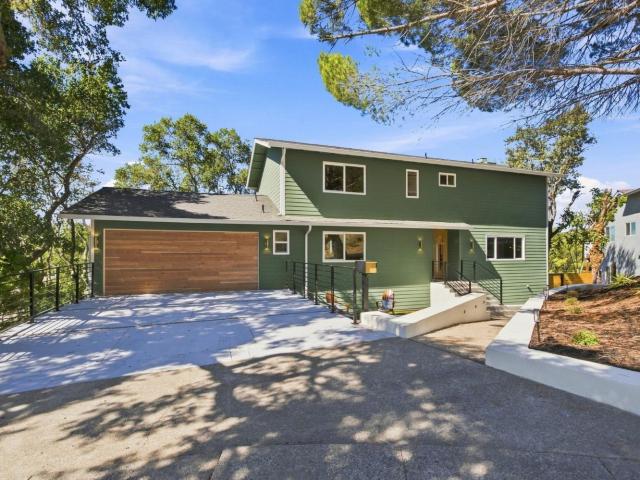 19 Tilden Drive