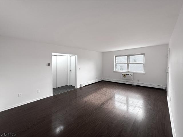 19 Van Rensselear St # 4