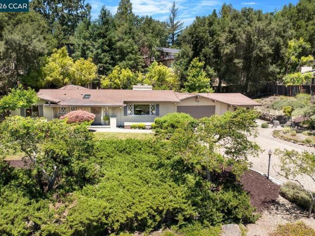 19 Valley Dr