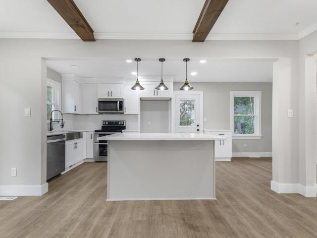 19 Velma Dr, Taylors, SC 29687 | MLS #1582 | Compass