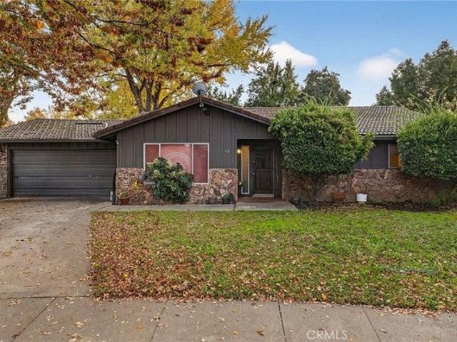 19 Vermillion Cir, Chico, CA 95928