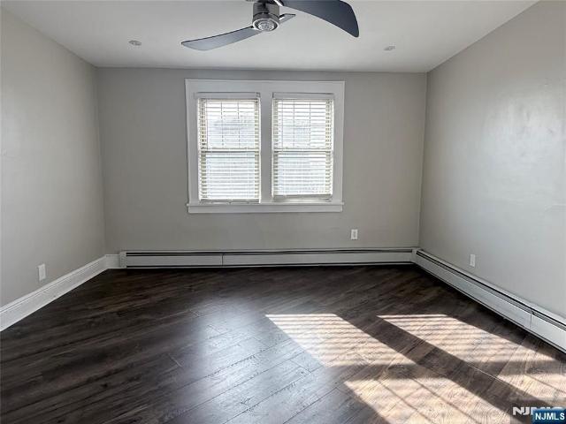 19 Victor Street, Lodi, US, NJ