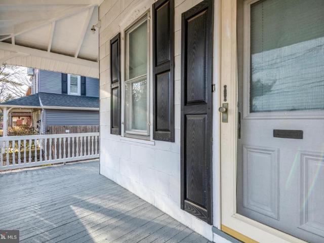 19 W Cottage Avenue